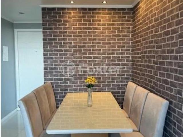 Apartamento, 2 dormitórios, 54 m², em Rubem Berta