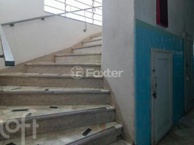 Apartamento, 2 dormitórios, 54.18 m², em Menino Deus