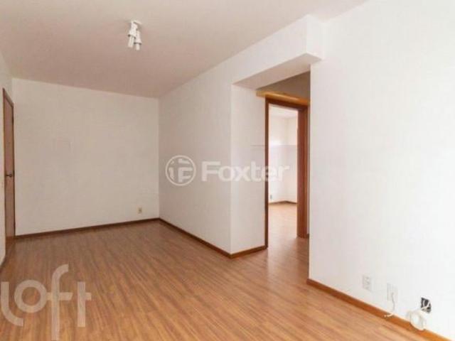 Apartamento, 2 dormitórios, 54.13 m², em Menino Deus