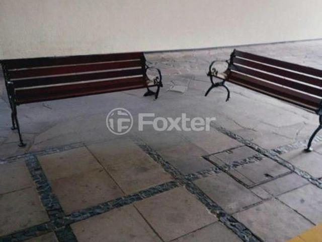 Apartamento, 2 dormitórios, 54.48 m², em Menino Deus