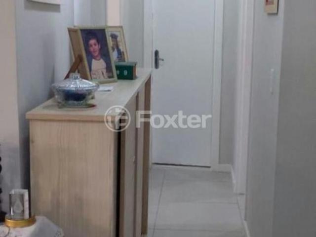 Apartamento, 2 dormitórios, 54.93 m², em COHAB