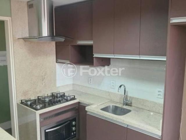 Apartamento, 2 dormitórios, 55 m², em Centro