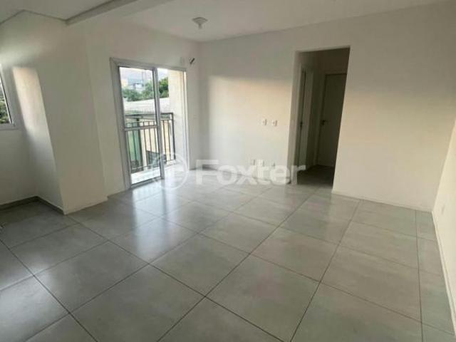 Apartamento, 2 dormitórios, 55 m², em Centro