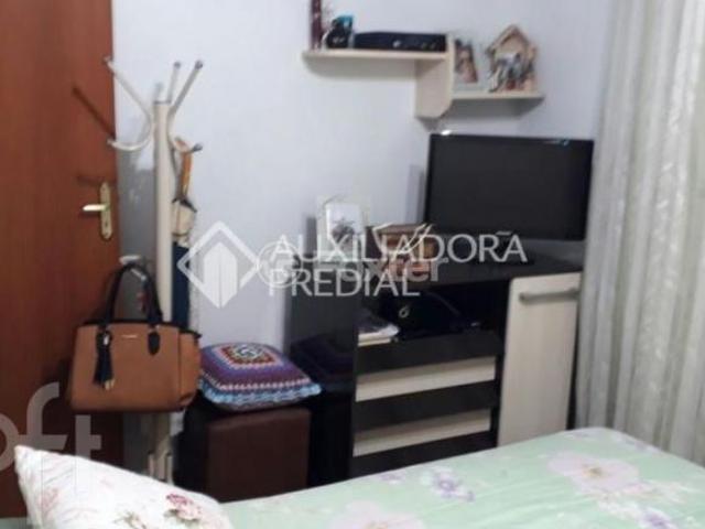 Apartamento, 2 dormitórios, 55 m², em Cristal