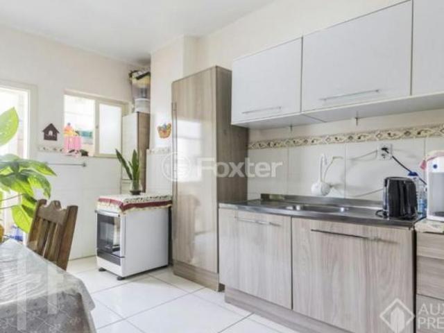 Apartamento, 2 dormitórios, 55 m², em Floresta
