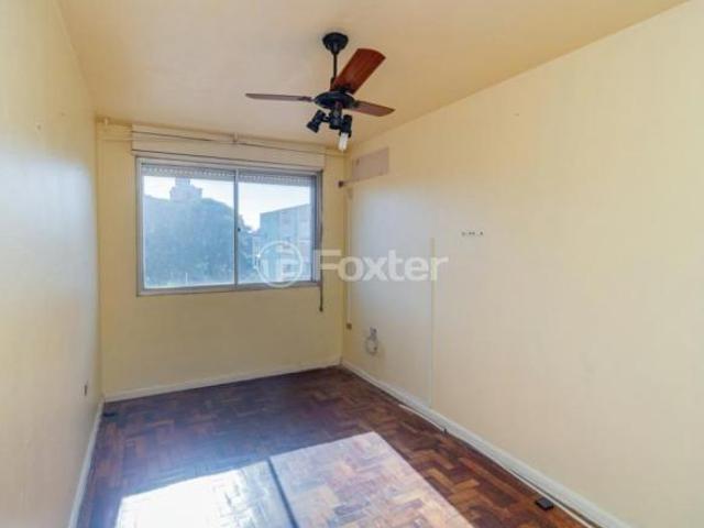 Apartamento, 2 dormitórios, 55 m², em Sarandi