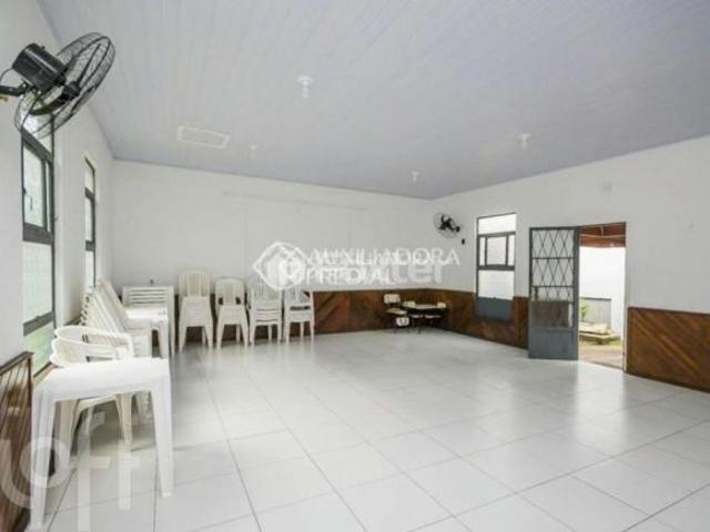 Apartamento, 2 dormitórios, 55.62 m², em Partenon