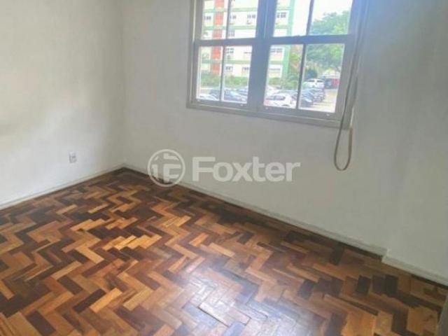 Apartamento, 2 dormitórios, 55.62 m², em Petrópolis