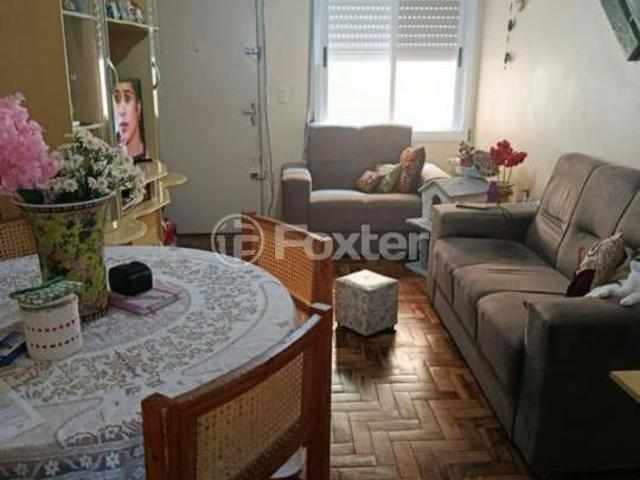 Apartamento, 2 dormitórios, 55.6 m², em Humaitá