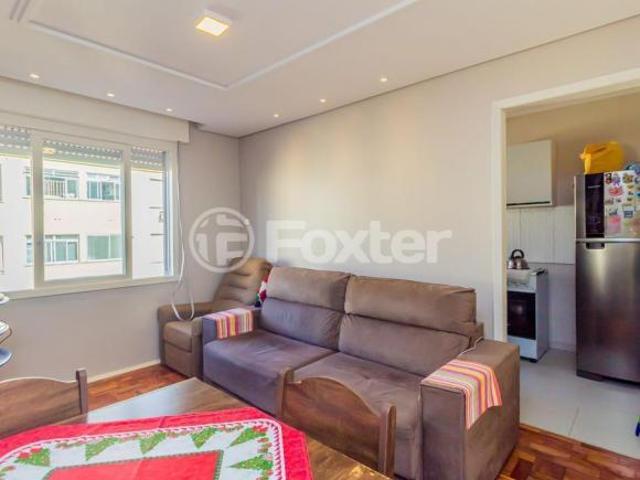 Apartamento, 2 dormitórios, 55.84 m², em Passo da Areia