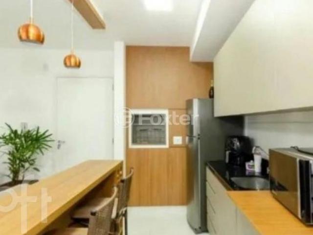 Apartamento, 2 dormitórios, 55.95 m², em Farrapos