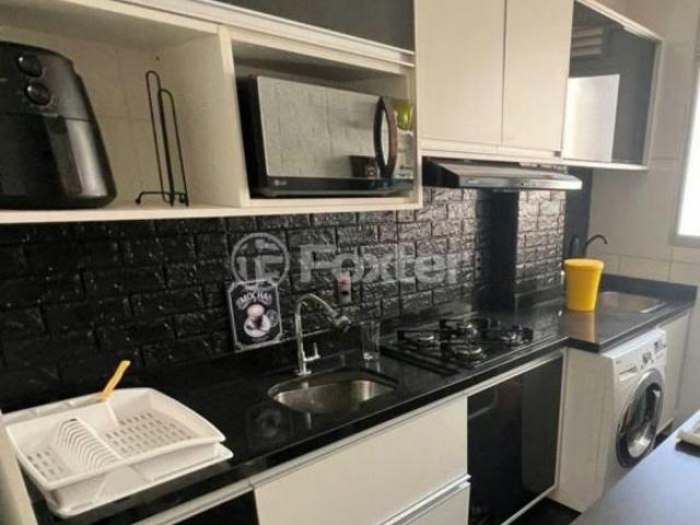 Apartamento, 2 dormitórios, 56 m², em Morro Santana