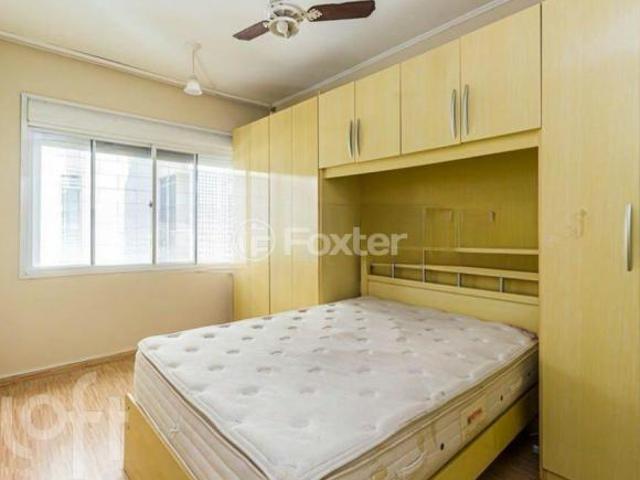 Apartamento, 2 dormitórios, 56 m², em Praia de Belas