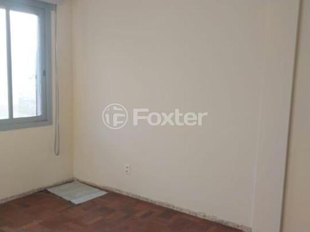 Apartamento, 2 dormitórios, 56.28 m², em Petrópolis