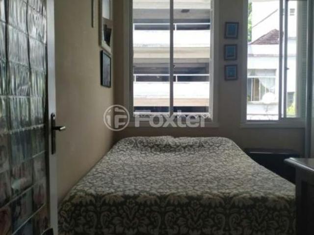 Apartamento, 2 dormitórios, 56.43 m², em Centro Histórico