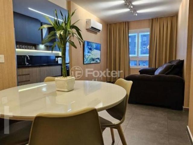Apartamento, 2 dormitórios, 56.54 m², em São Sebastião
