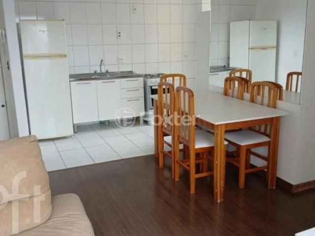 Apartamento, 2 dormitórios, 56.97 m², em Morro Santana