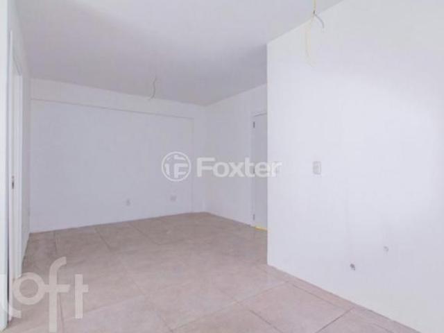 Apartamento, 2 dormitórios, 57 m², em Centro Histórico