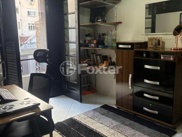 Apartamento, 2 dormitórios, 57 m², em Centro Histórico