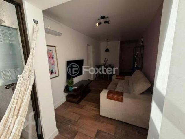 Apartamento, 2 dormitórios, 57 m², em Bom Fim