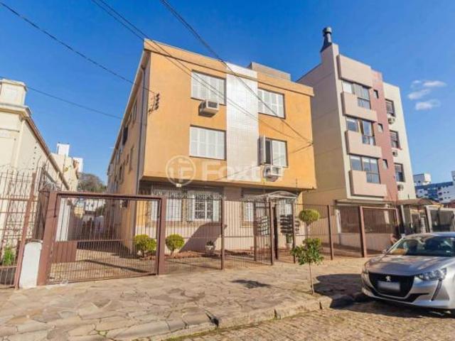 Apartamento, 2 dormitórios, 57 m², em Santana
