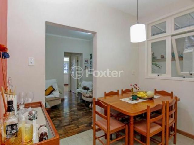 Apartamento, 2 dormitórios, 57 m², em Petrópolis