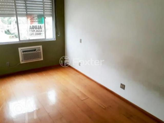 Apartamento, 2 dormitórios, 57 m², em Teresópolis