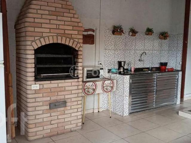 Apartamento, 2 dormitórios, 57 m², em Vila Mazzei