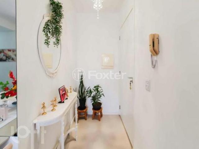 Apartamento, 2 dormitórios, 57 m², em Vila Nova