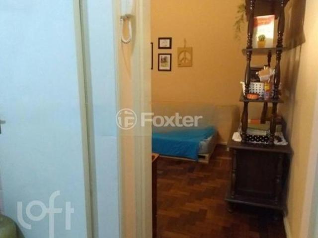 Apartamento, 2 dormitórios, 57.41 m², em Centro Histórico