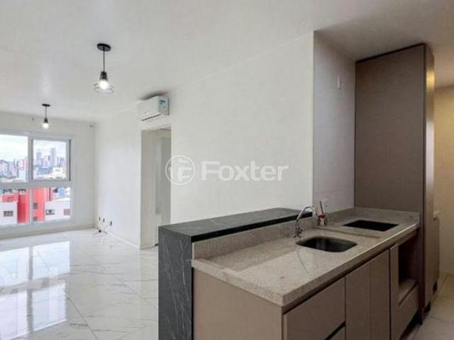 Apartamento, 2 dormitórios, 57.6 m², em Pátria Nova