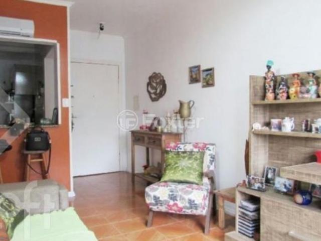 Apartamento, 2 dormitórios, 57.77 m², em Cristal