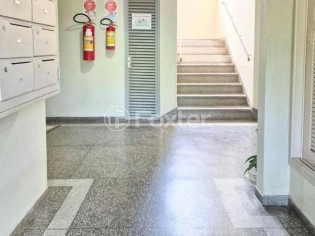 Apartamento, 2 dormitórios, 57.72 m², em Morro Santana