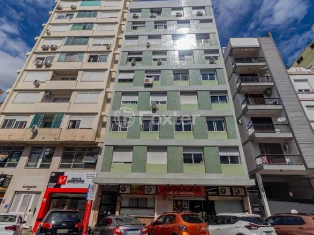 Apartamento, 2 dormitórios, 58 m², em Centro Histórico