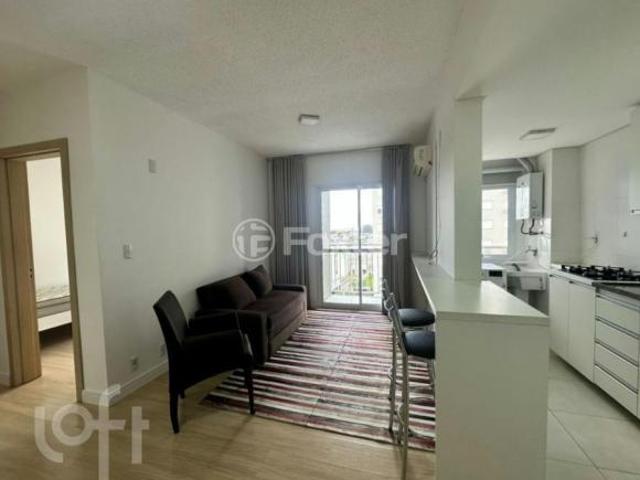 Apartamento, 2 dormitórios, 58 m², em Igara
