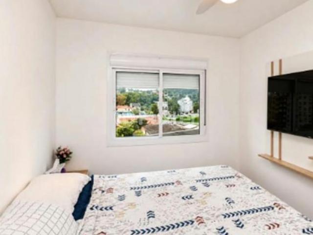 Apartamento, 2 dormitórios, 58 m², em Partenon
