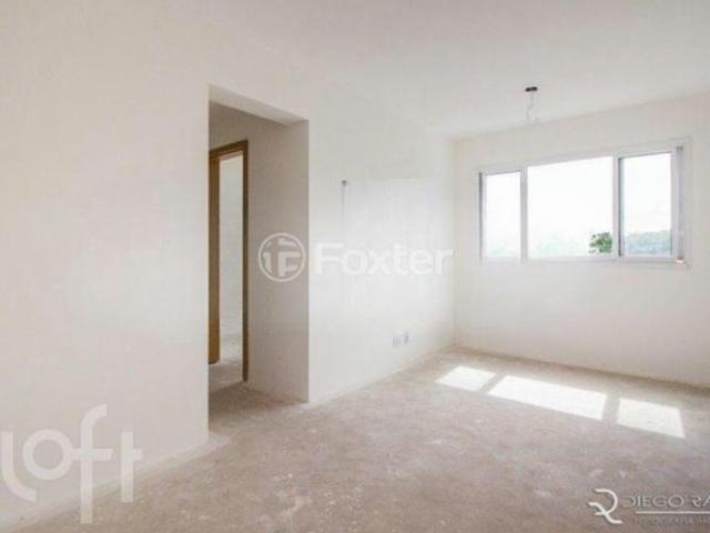 Apartamento, 2 dormitórios, 58 m², em Passo da Areia