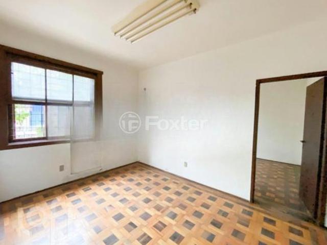 Apartamento, 2 dormitórios, 58.25 m², em Floresta