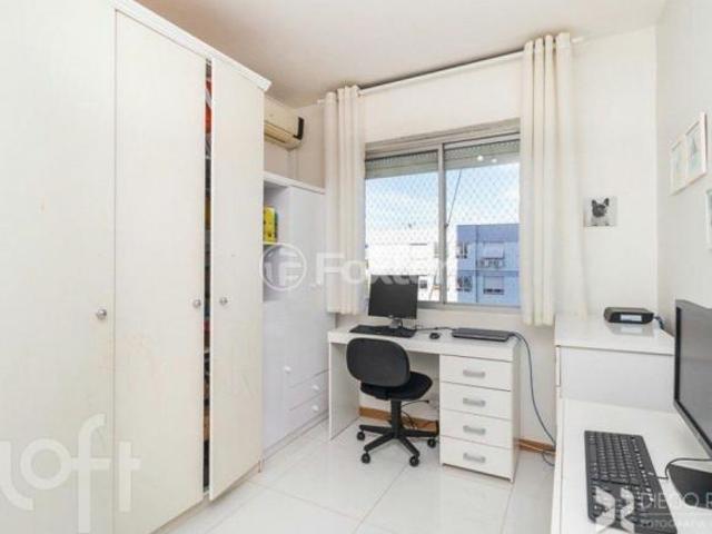 Apartamento, 2 dormitórios, 58.57 m², em Partenon