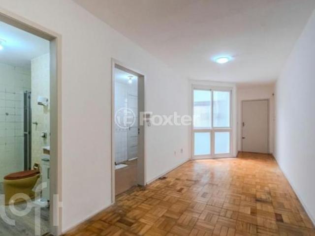 Apartamento, 2 dormitórios, 58.66 m², em Centro Histórico