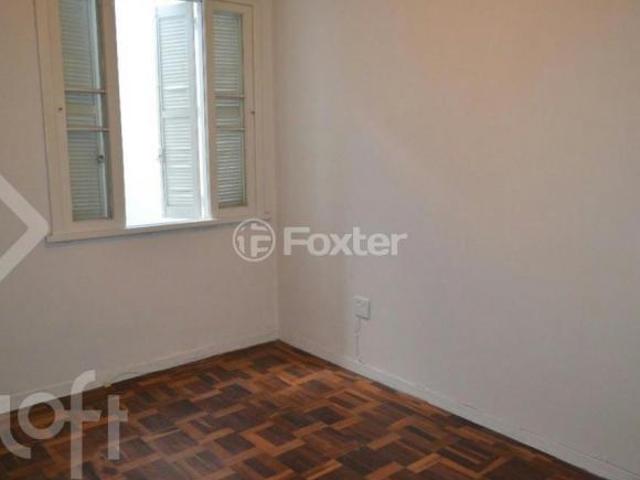 Apartamento, 2 dormitórios, 58.74 m², em Auxiliadora