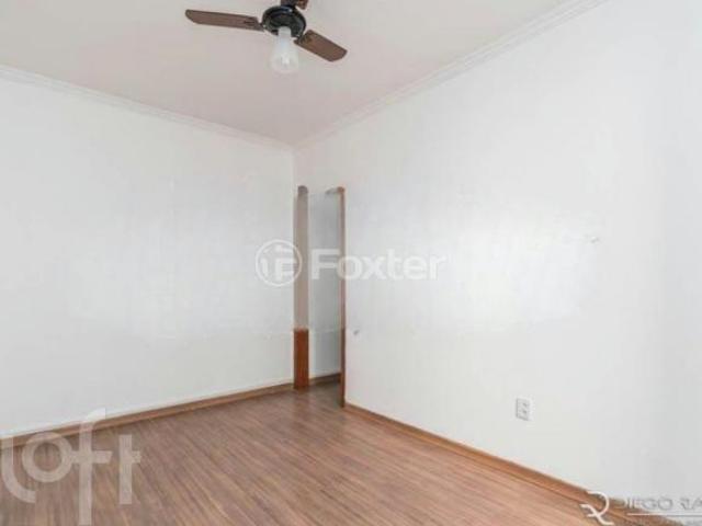 Apartamento, 2 dormitórios, 59 m², em Centro Histórico