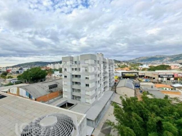 Apartamento, 2 dormitórios, 59 m², em Partenon