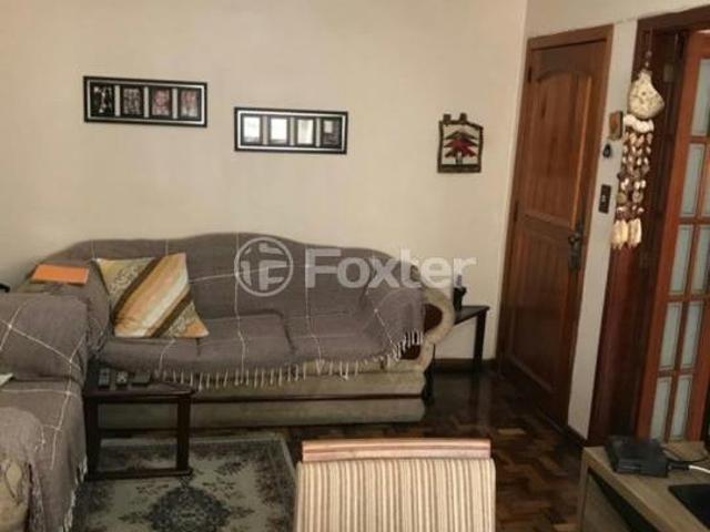 Apartamento, 2 dormitórios, 59 m², em Passo da Areia