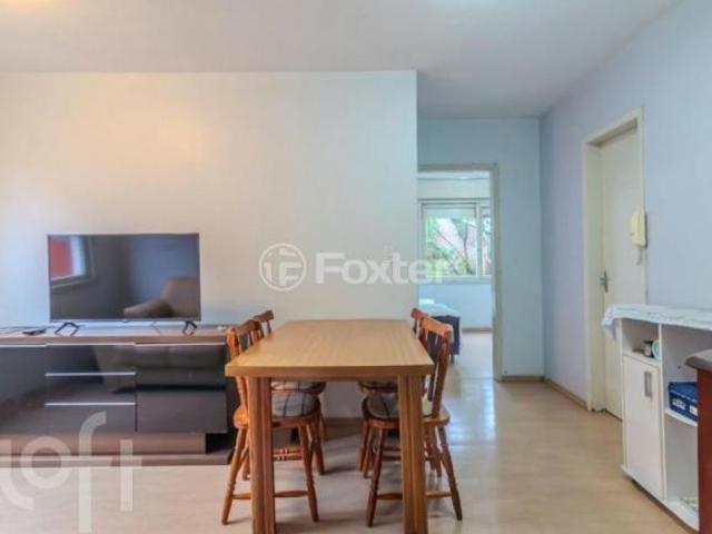 Apartamento, 2 dormitórios, 59 m², em Vila Ipiranga