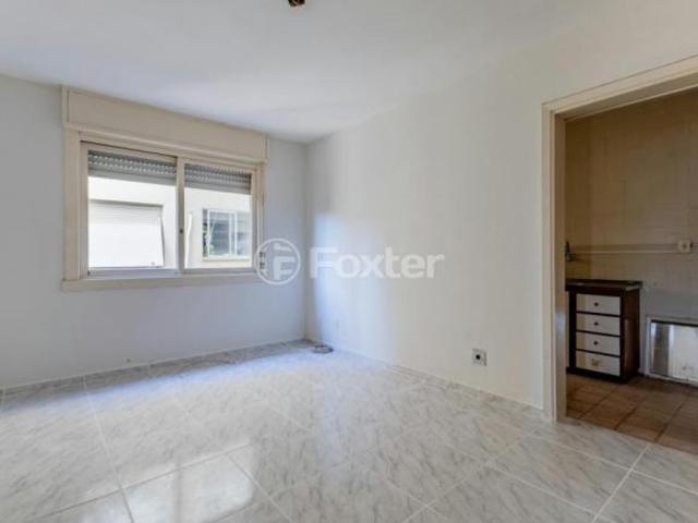 Apartamento, 2 dormitórios, 59.41 m², em Petrópolis
