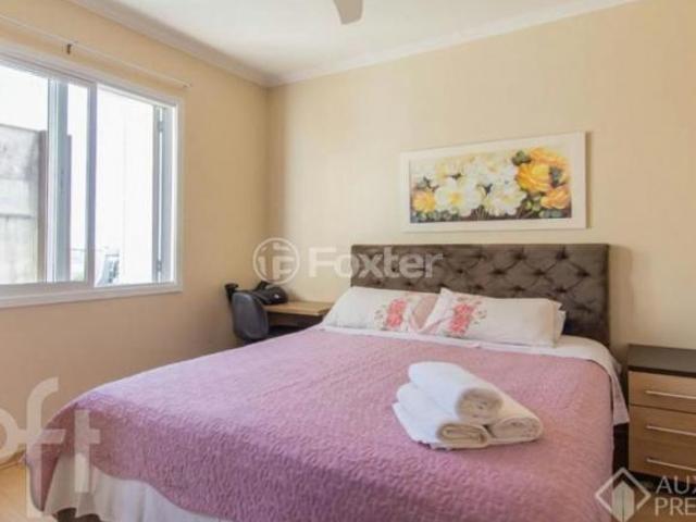 Apartamento, 2 dormitórios, 59.78 m², em Passo da Areia