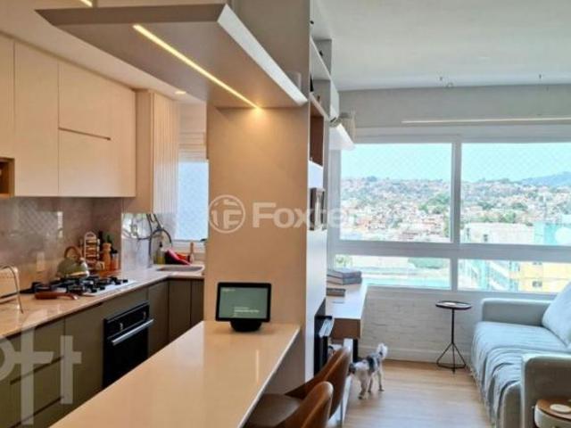 Apartamento, 2 dormitórios, 59.7 m², em Jardim do Salso