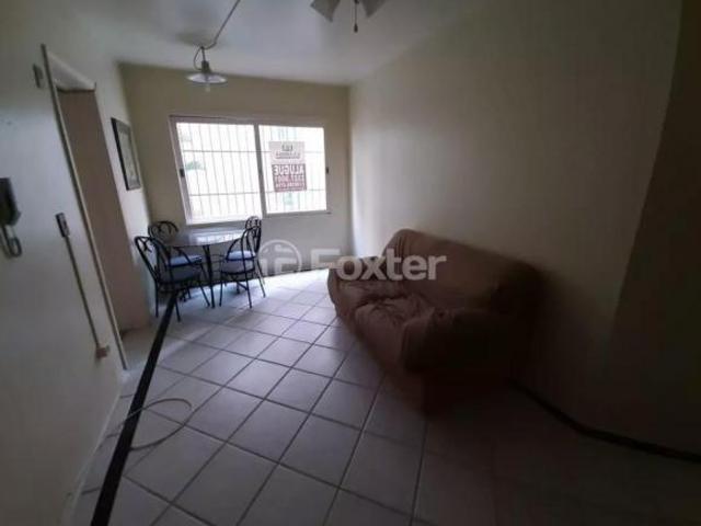 Apartamento, 2 dormitórios, 59.82 m², em Petrópolis