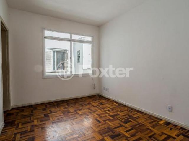 Apartamento, 2 dormitórios, 59.95 m², em Santana